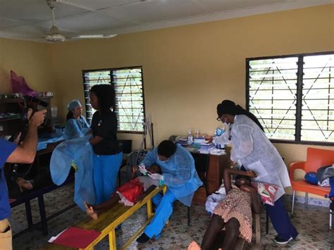 Kool Smiles On Linkedin Three Kool Smiles Dentists A Clinical Team Leader And A Dental Hygienist…