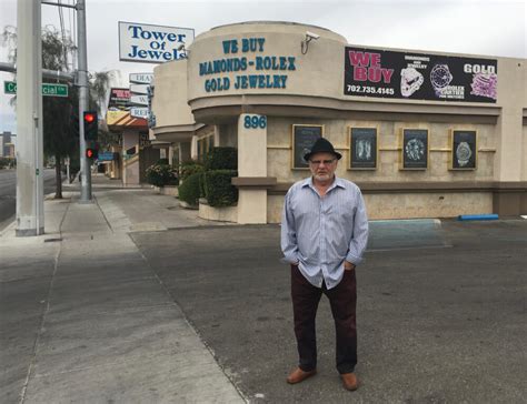 Frank Cullotta Chicago Outfit Associate Who Led The Hole In The Wall