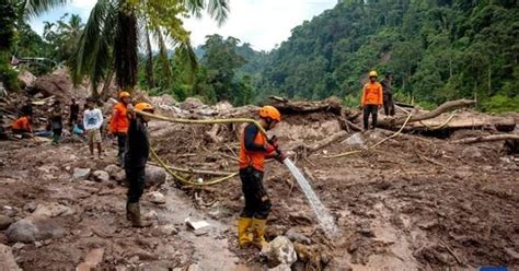 ИНДОНЕЗИ УЛСАД ҮЕР БУУЖ ХӨРСНИЙ ГУЛГАЛТ ҮҮССЭНИЙ УЛМААС 32 ХҮН АМЬ ЭРСЭДЖЭЭ