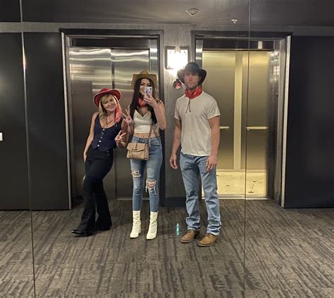 Mikaela Pascal On Twitter Yeehaw Https T Co L Ckjzq Xw Twitter