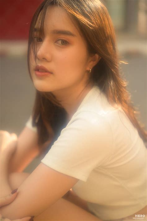 M T Em Hot Girl Si U Ngon