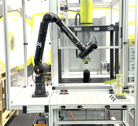 Collaborative Robots Accurate And Reliable Solutions Kassow Robots