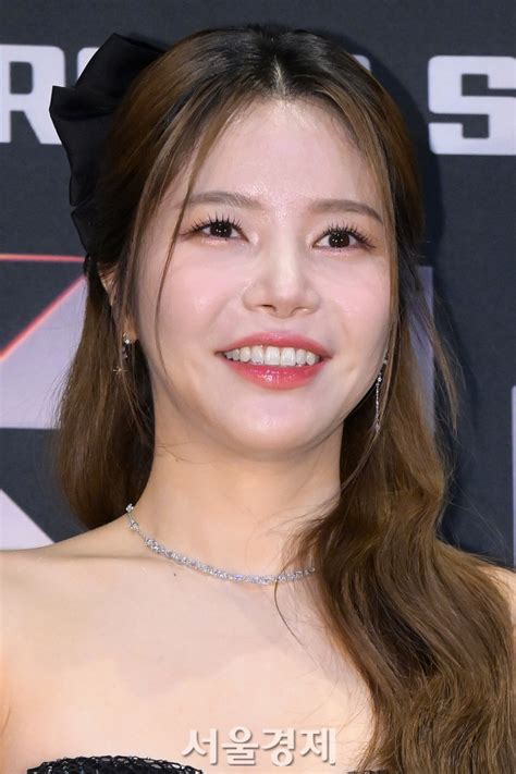 마마무 솔라 아침 햇살 미소 [se★포토] 서울경제