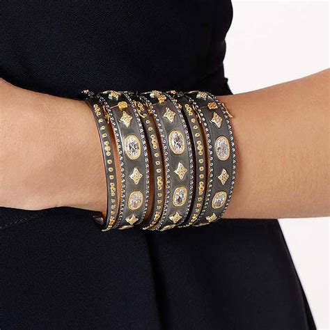 Freida Rothman Signature Wide Hinge Bangle