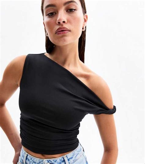 Black Off The Shoulder Cropped Top New Look
