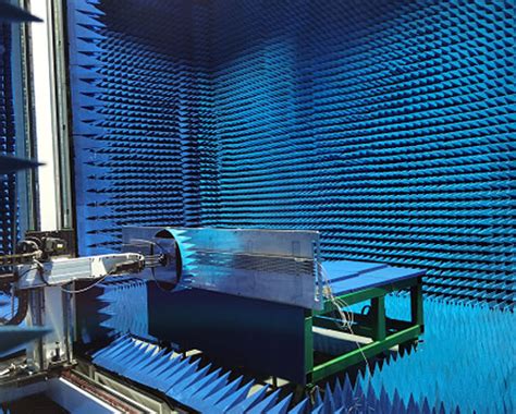 Slotted And Phased Waveguide Array Antenna Manufacturer In Microwave