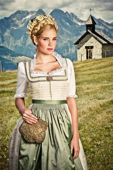 German Traditional Dress Traditional Dresses Dirndl