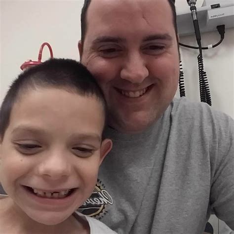 Agikgqo3edqut7enng77dwbe Pyf2pffi5m18inwfuhqs900 C K C0x00ffffff No Rj