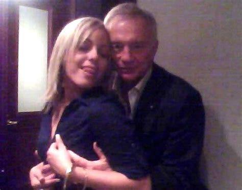 Jerry Jones Scandal He Sexually Assaulted The Stripper Scandal Planet