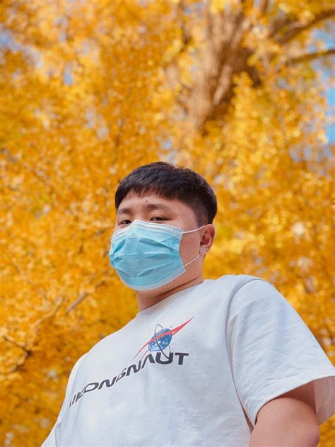 pin by donnie adriano on produce pandas otters frank zhang human