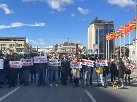 Протест за солидарност со народот на Палестина и Либан во Скопје