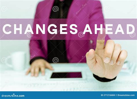 Escribir Mostrando Cambios De Texto La Palabra Escrita Para Reemplazar O Intercambiar Por Otra