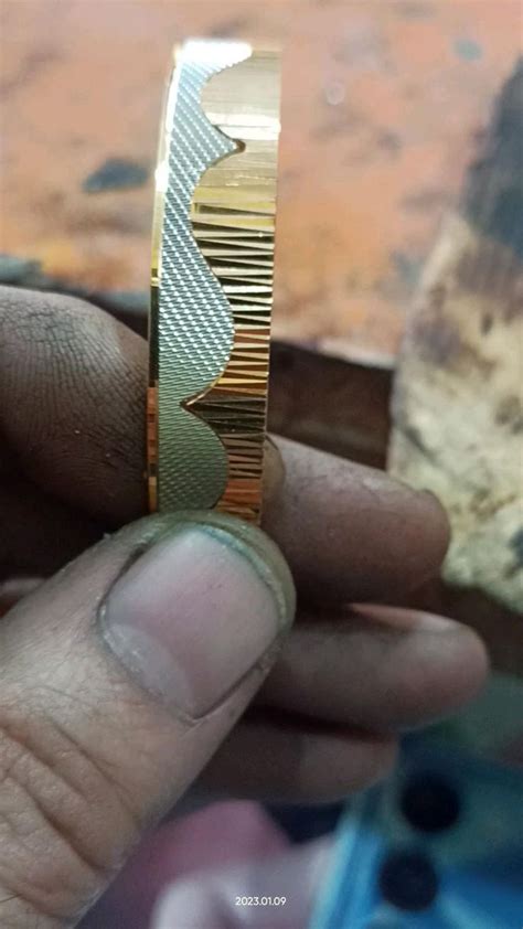 Cnc Bangles Gold Bangles For Women Gold Bangles Design Arm Jewelry