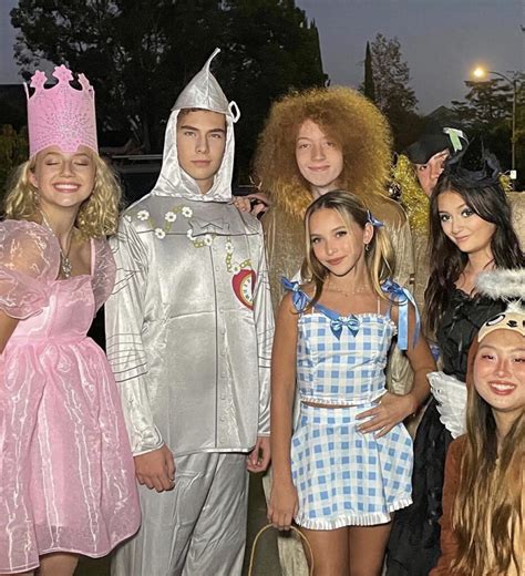 Funny Group Halloween Parties 35 Scary Halloween Costumes For 2024