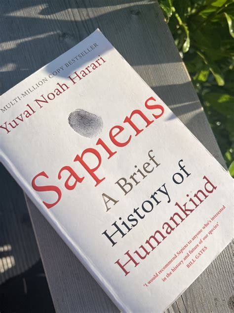 Sapiens Book Sapiens A Brief History Of Humankind By Yuval Noah Harari Paperback Very Good