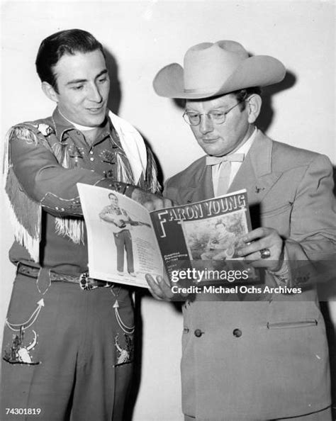 Faron Young Photos And Premium High Res Pictures Getty Images