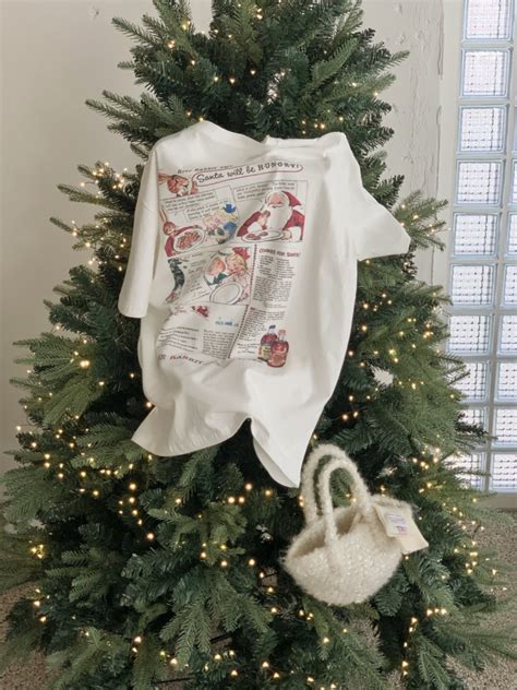 사랑쿠로 크리스마스 산타 기모 반팔 티셔츠 위시버킷