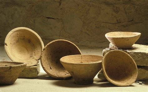 Photo 26mass Produced Bowls From The Redistribuiton Storeroom • Kültür Envanteri