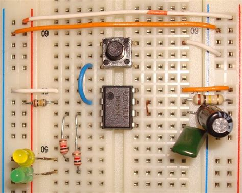 Proyecto Tecnologico Circuitos Con Protoboard