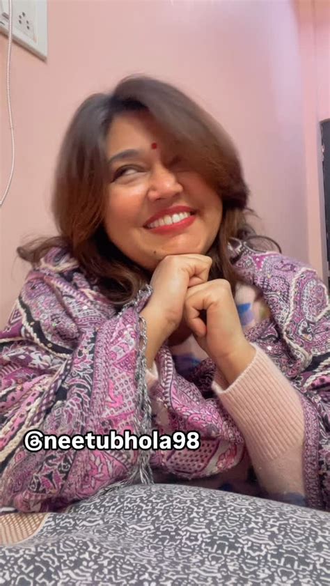 Neetu Kapoor Bhola | Good morning friends♥️#reelitfeelit #views | Instagram