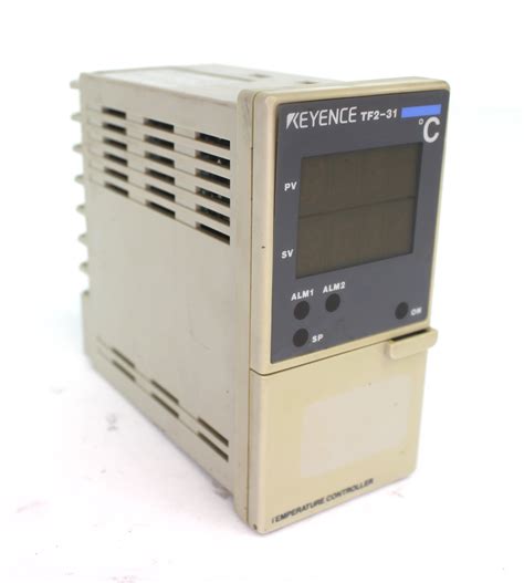 Keyence Tf2 31 Digital Temperature Controller 100 240v