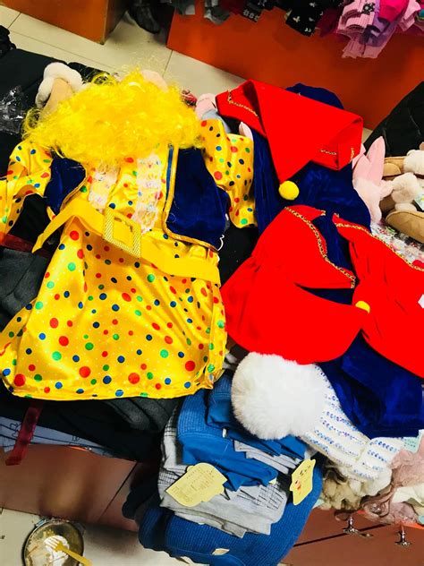 Амьтны хувцас 7 одой их асуугаад байгаа хүмүүст зураг