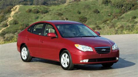 2010 Hyundai Elantra Pricing Photos And Specs