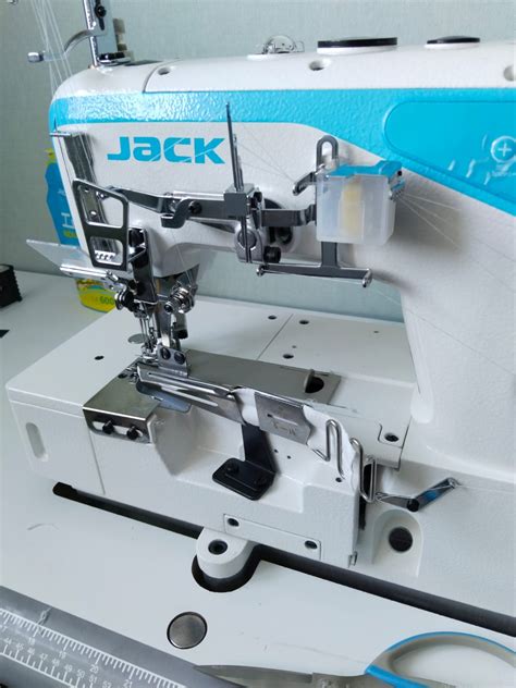 Промышленная швейная машина Jack W4-D-01/02/03/08 (5,6 мм / 6,4 мм ...