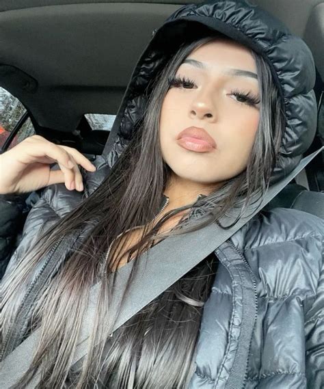 Pin By Jim Raptis On Puffy Jacket Shiny Clothes Puffy Jacket Winter Coat