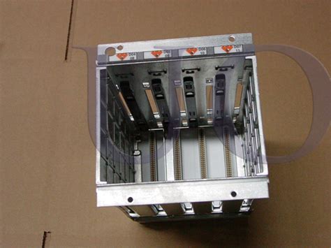 IBM 6578 ULTRA3 SCSI BACKPLANE FOR HOT SWAPS