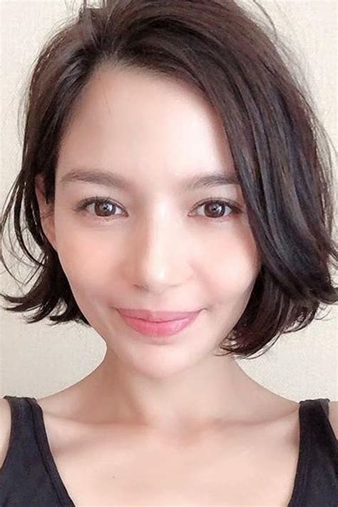 Tina Yuzuki About Entertainment Ie