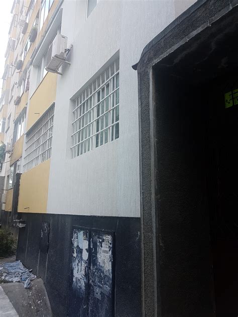 Фирмата за саниране на добри цени на сгради апартаменти и къщи 25 години без рекламации