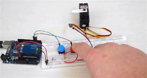 Servo Controllato Da Pulsanti 100 Progetti Con Arduino Uno