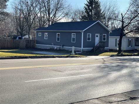 Mls24064104 234 N Stone Road Fremont Mi 49412