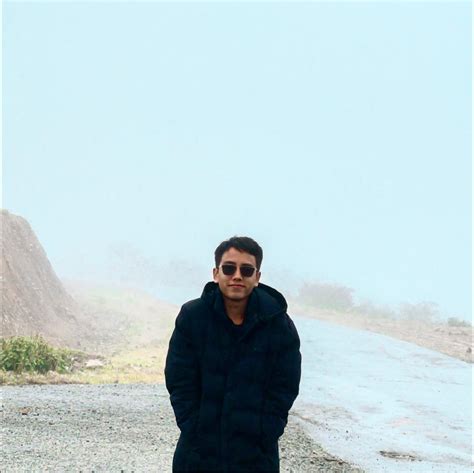 လွမ်းချင်စရာ ကလေးမြို့မနက်ခင်းမြင်ကွင်းလေးပါ။🥹 Sʜᴏᴛ ᴏɴ ɪᴘʜᴏɴᴇ 12 Sung