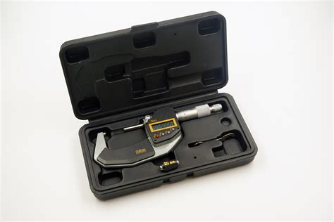 Micrometer Precision Measuring