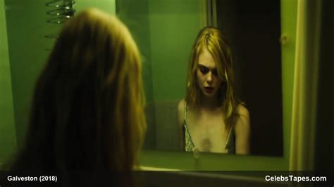 Elle Fanning Flashing Boobies Eporner