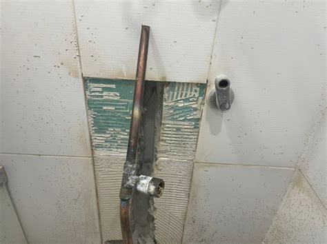 온수누수 고쳐도 또 발생할 수 있습니다 Ppc파이프동파이프메타폴파이프sus강관 등 온수에서 물이 새면 교체하세요 수도