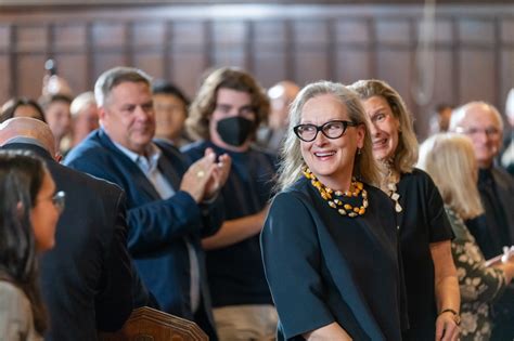 Meryl Streep Accepts Aavc Distinguished Achievement Award The
