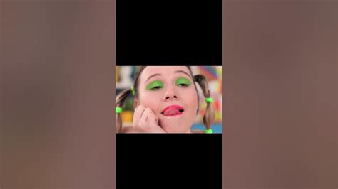 कौन इसे बेहतर खींचता है पुरस्कार लेने का चैलेंज Youtube