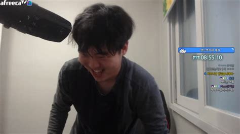 클립 오줌싸개 재마찌 세 소변을 가리지 못해 바지에 지림 아프리카TV VOD