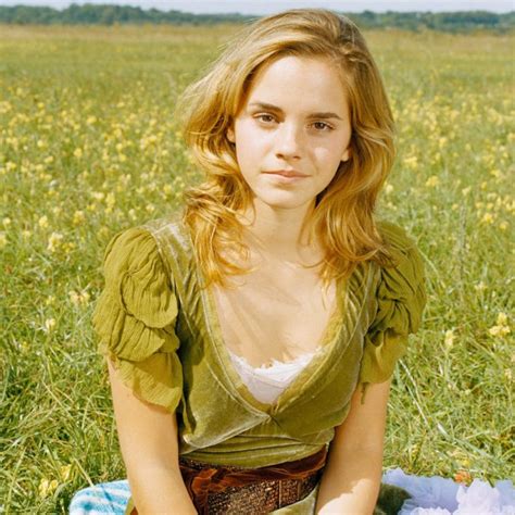 Ipad Backgrounds Emma Watson Hot Pose Ipad Wallpapers