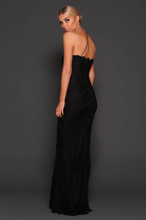 Lori Black By Elle Zeitoune