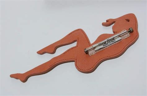 Miu Miu S S Runway Naked Woman Pink Leather Pin Nib Ebay