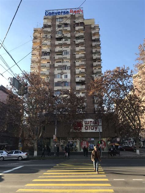 Բնակարան 3 սենյականոց ք․ Երևան շրջան Կենտրոն