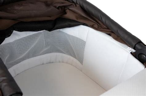 Luxury Bassinet Brown