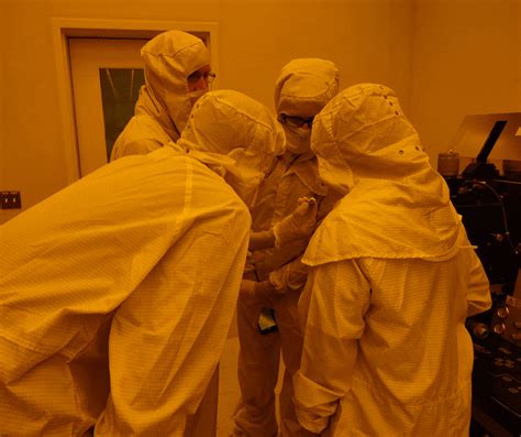 Photolithography Demo Shared Materials Instrumentation Facility