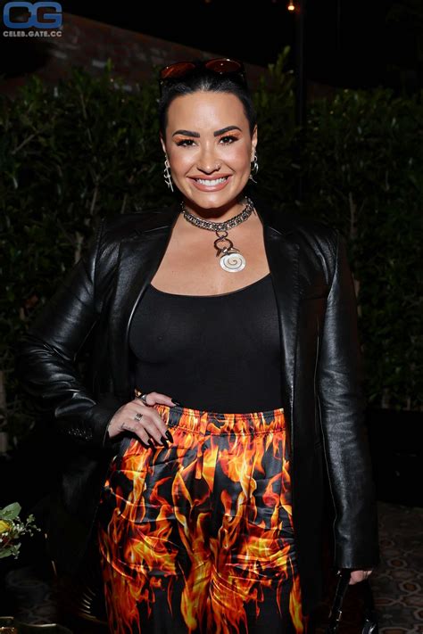 Demi Lovato Nude Pictures Onlyfans Leaks Playboy Photos Sex Scene Uncensored