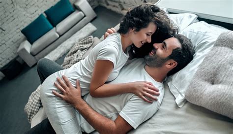 26 Woman On Top Sex Moves To Be Good On Top And Make Him Orgasm Hard