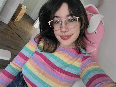 Hii Just Moved In Im Your New Neighbor R Sfwnextdoorgirls